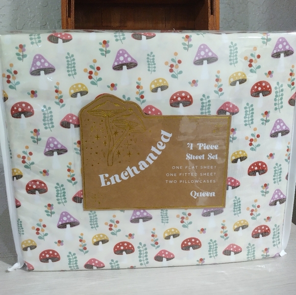 Bedding | Enchanted Mushroom Queen Sheets Sheet Set Toadstool Spring ...
